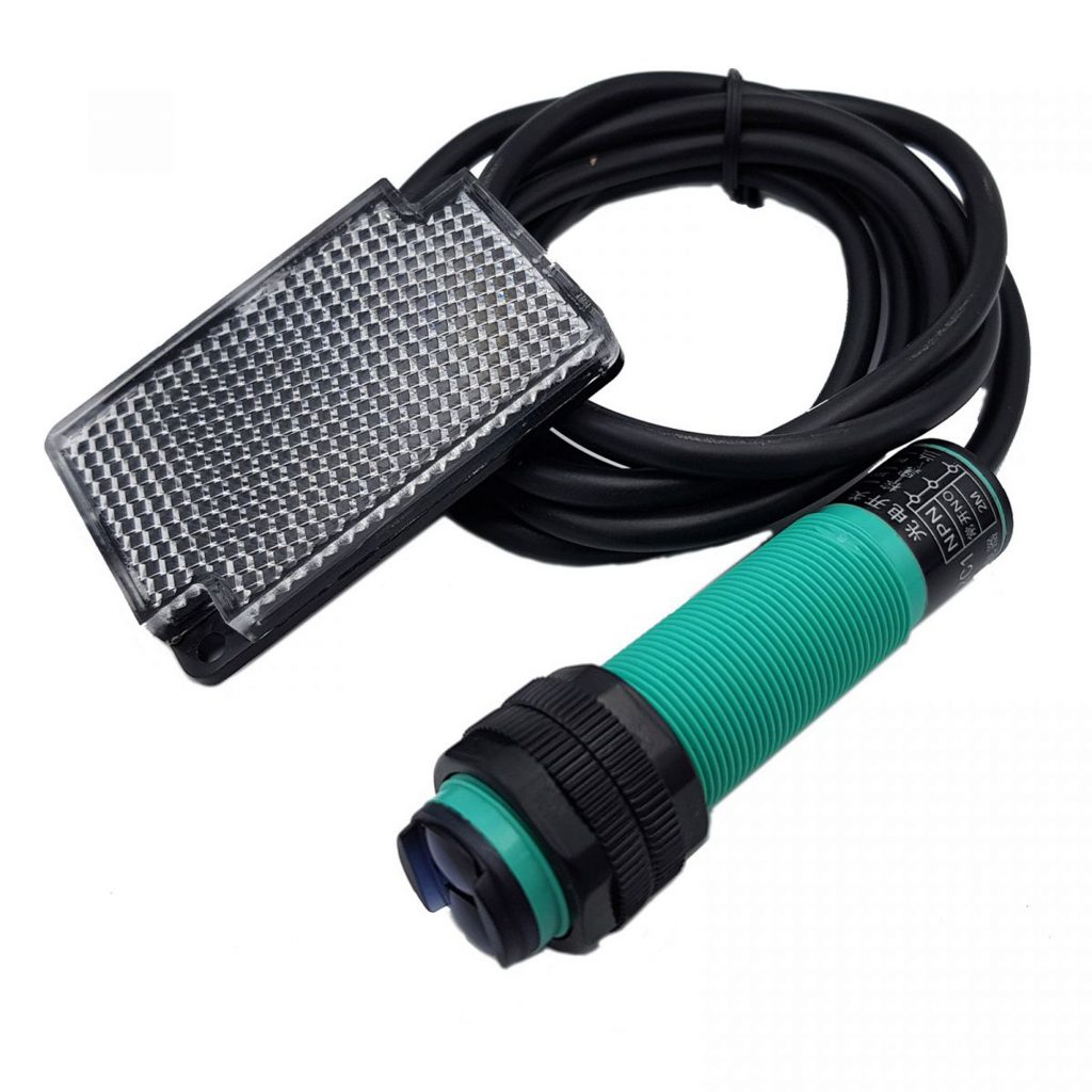 Cảm biến vật cản gương phản xạ hồng ngoại E3F-R2C1 NPN - Nshop